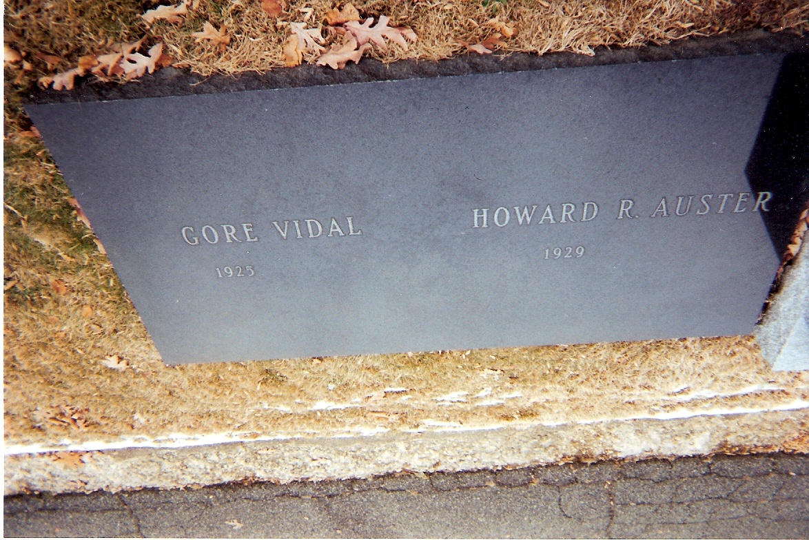 Literary Crushes/Grave Matters: RIP: Gore Vidal - Oct. 3, 1925 - July ...