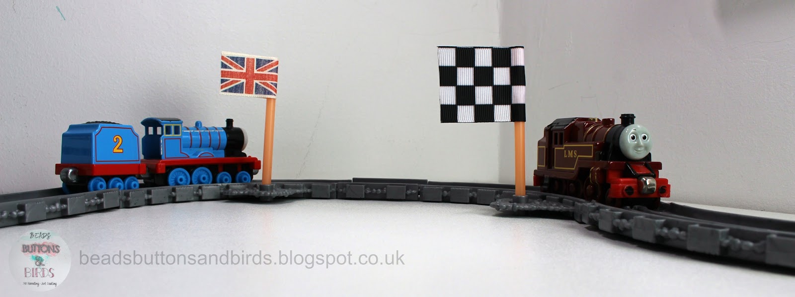 beads buttons & birds: Train Flags