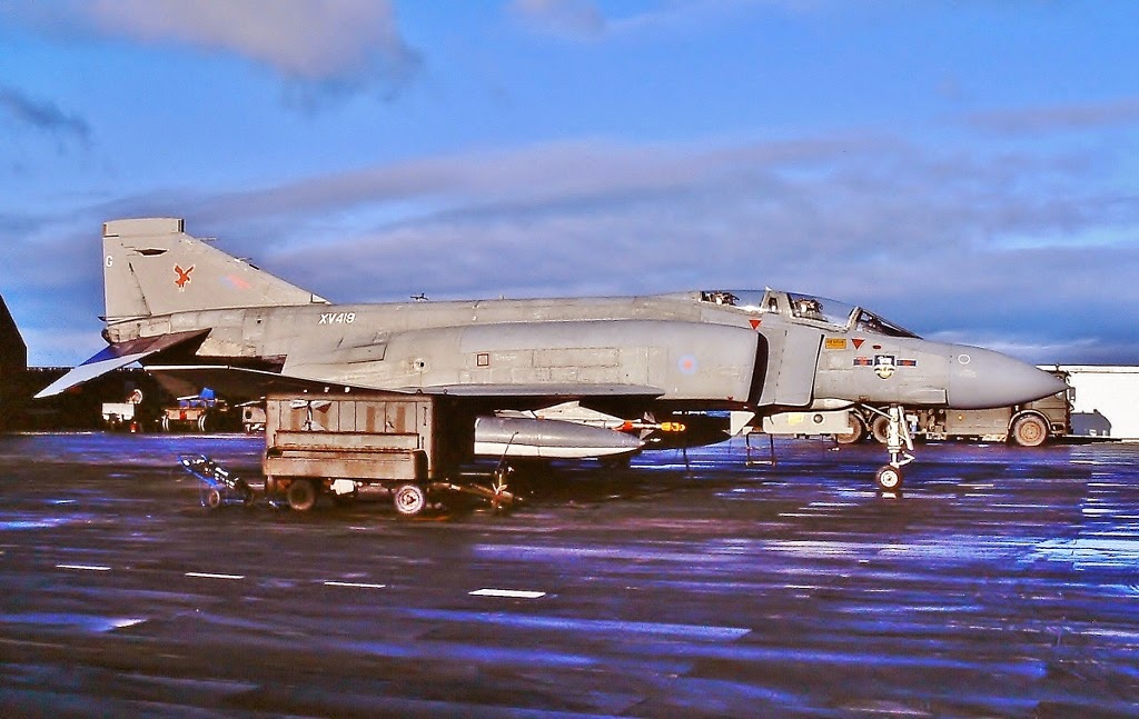 Jet & Prop by FalkeEins: British Phantoms - F-4 Phantom II in RAF & FAA ...