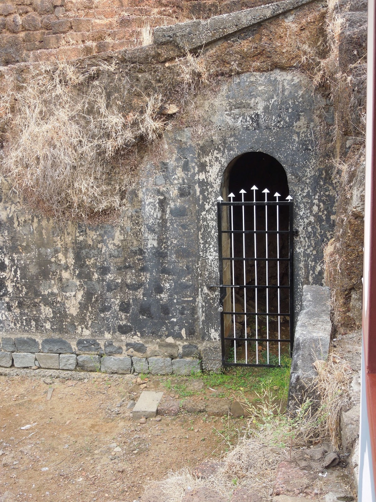 * MALABAR *: Sri Ananthapuram Ananthapathmanabha Swamy Temple, Kasargod