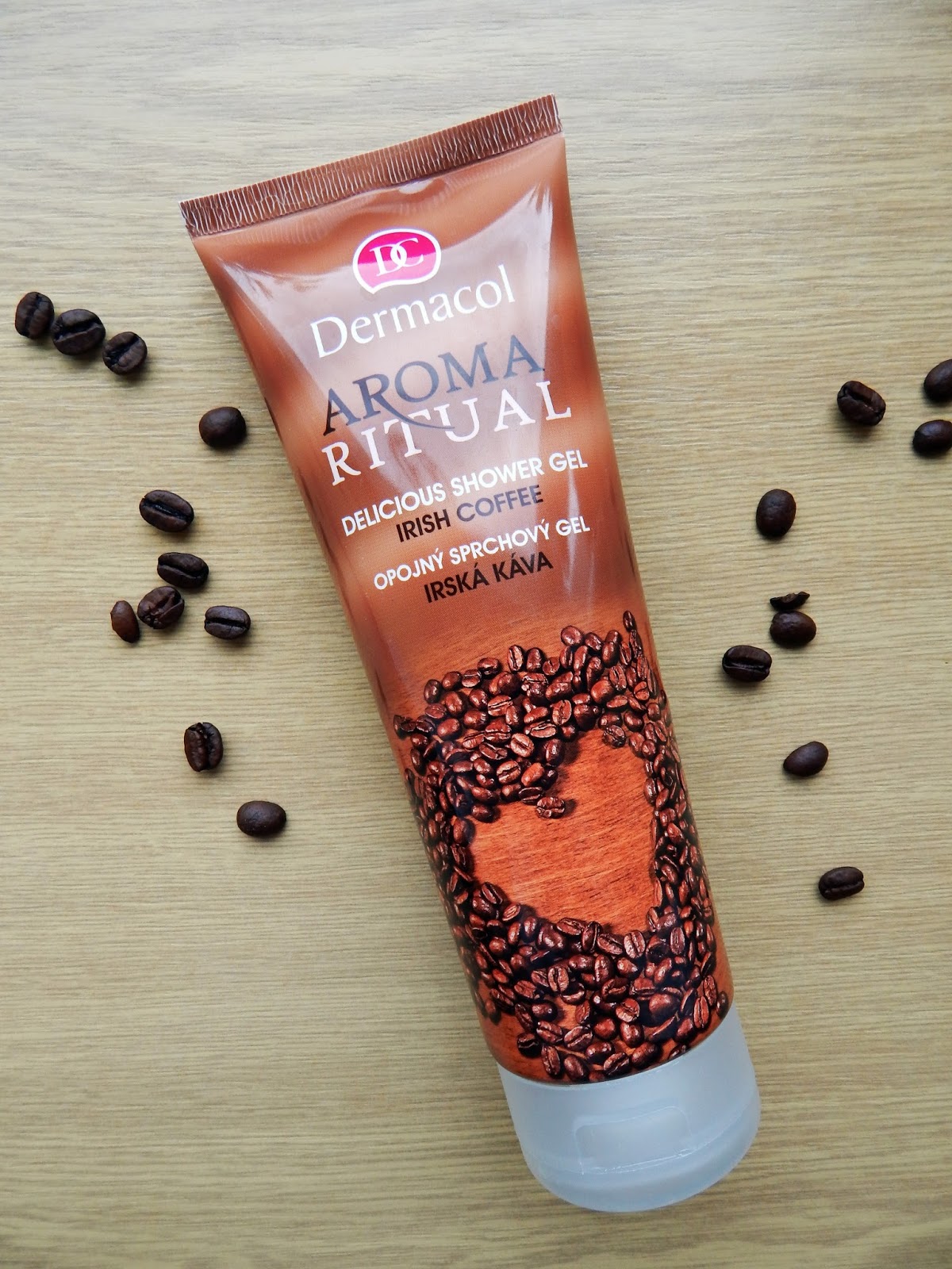 Kiss beauty: Kávový sprchový gel Dermacol