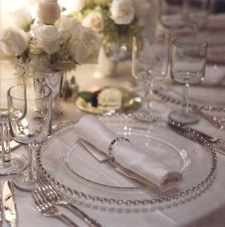 Stylish Entertaining: Plate Chargers: What's Their Purpose?