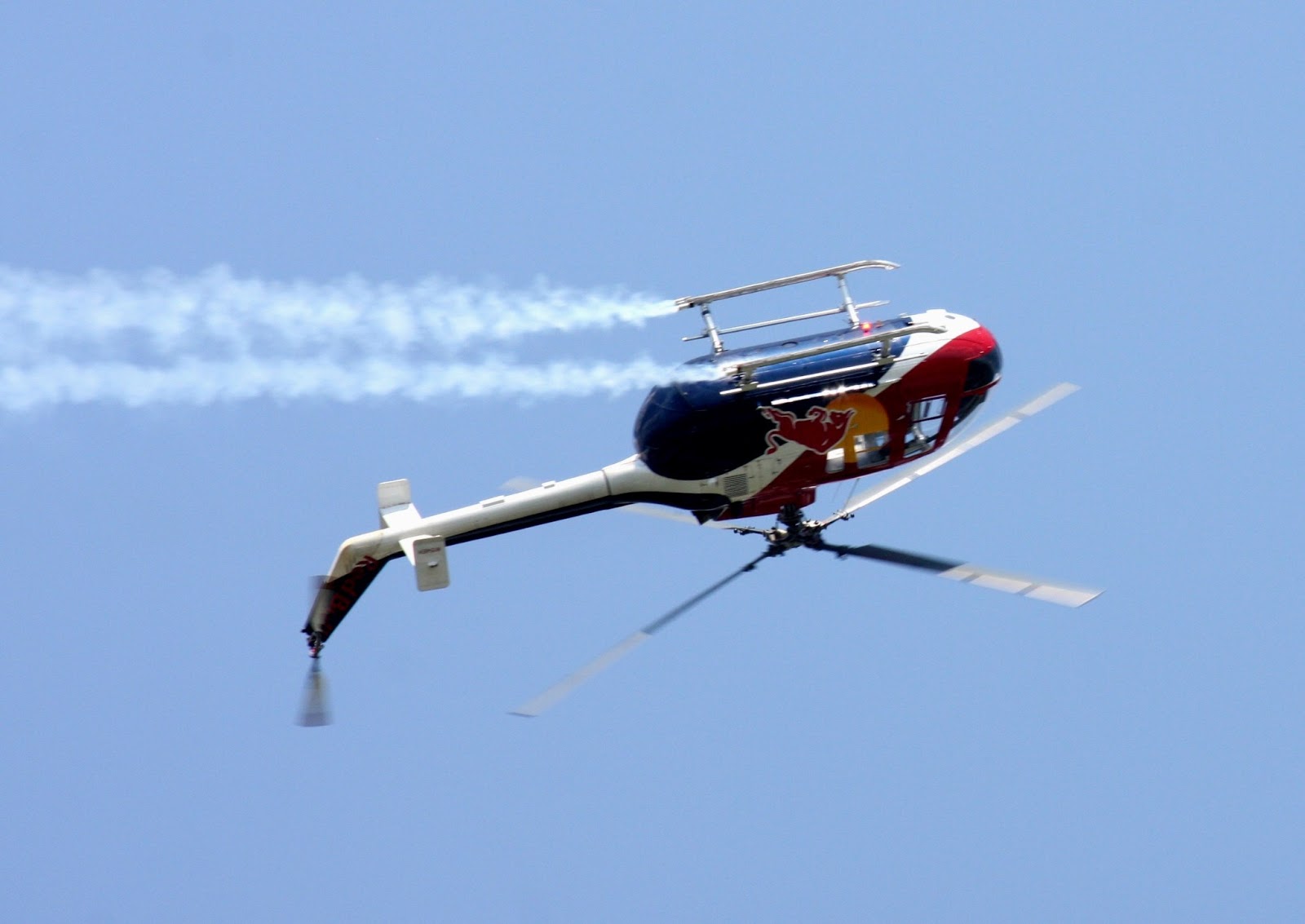 The Aero Experience: Chuck Aaron Puts the Red Bull Helicopter Through ...