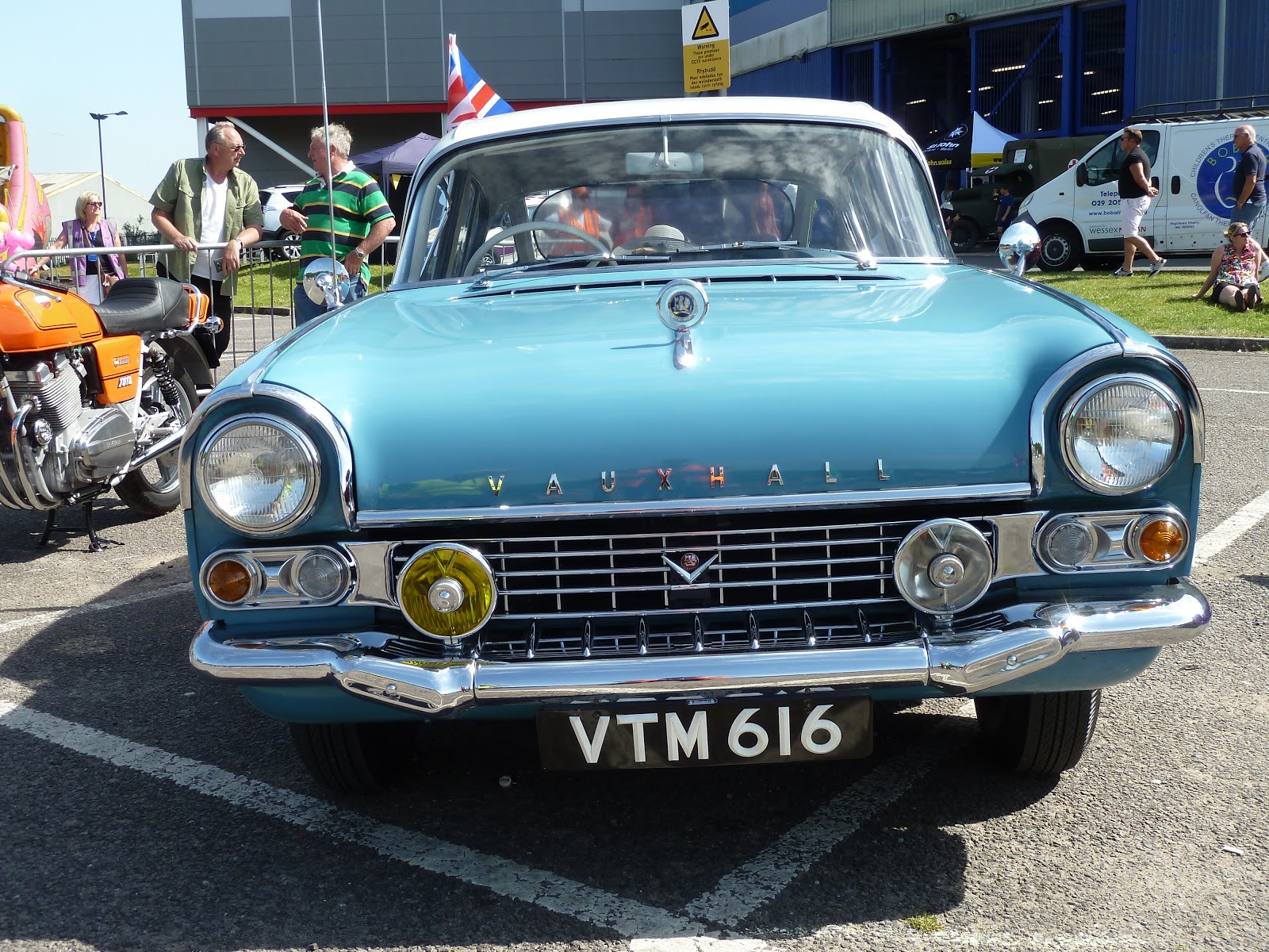 South Wales Classic Car Club : Classics in Cardiff 2018