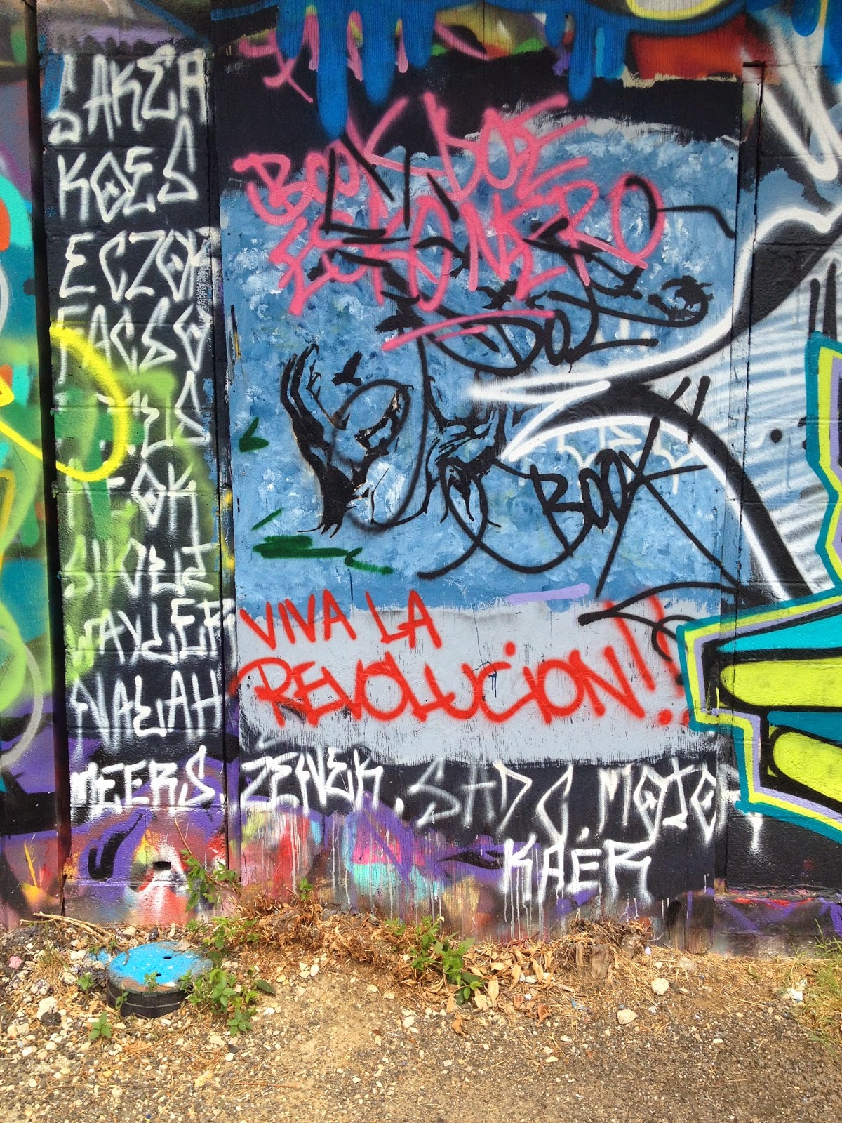 Dallas Graffiti : Dallas’ first ‘free wall,’ in West Dallas, gives ...