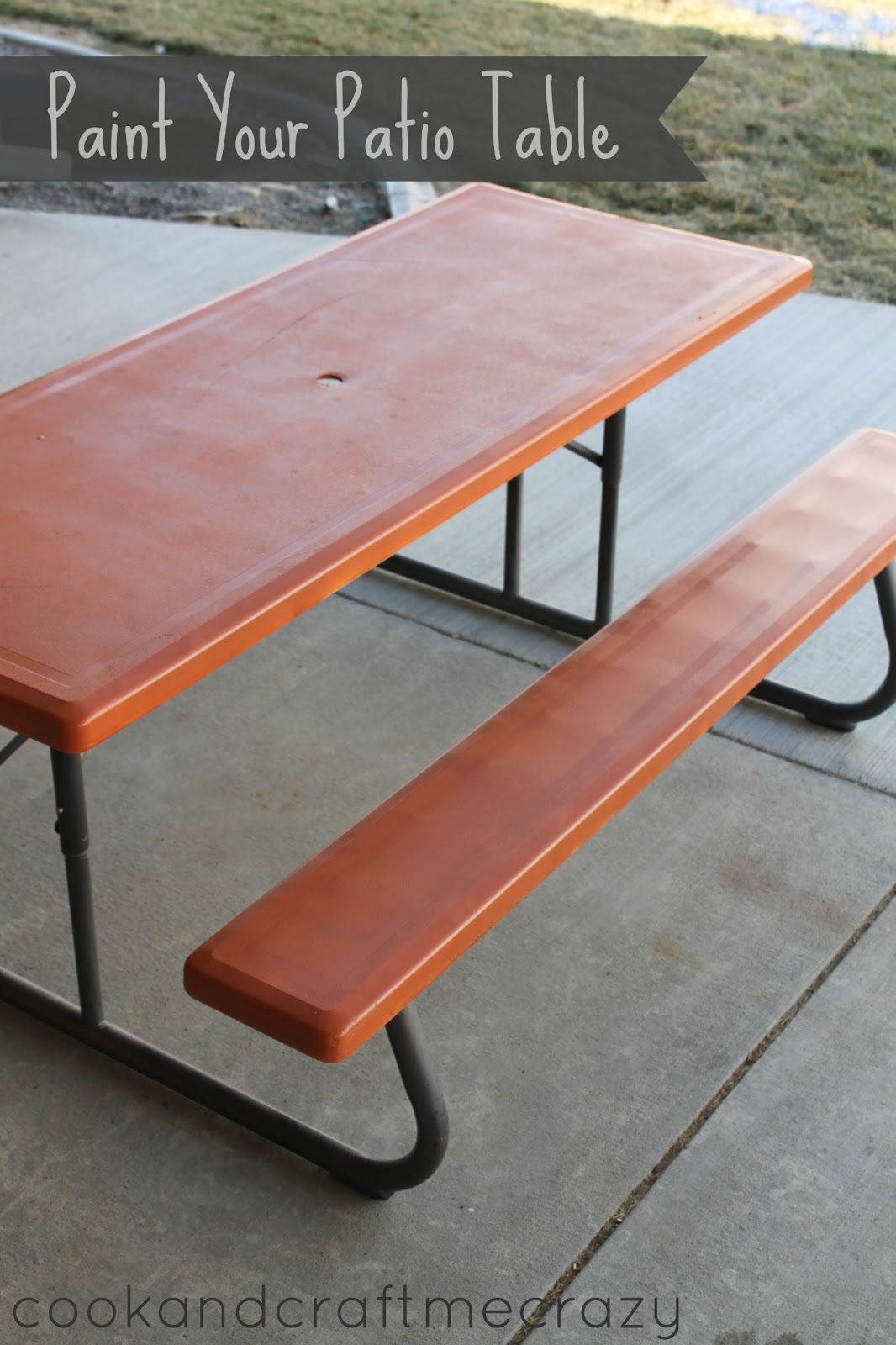 Cook and Craft Me Crazy: Paint Your Patio Table
