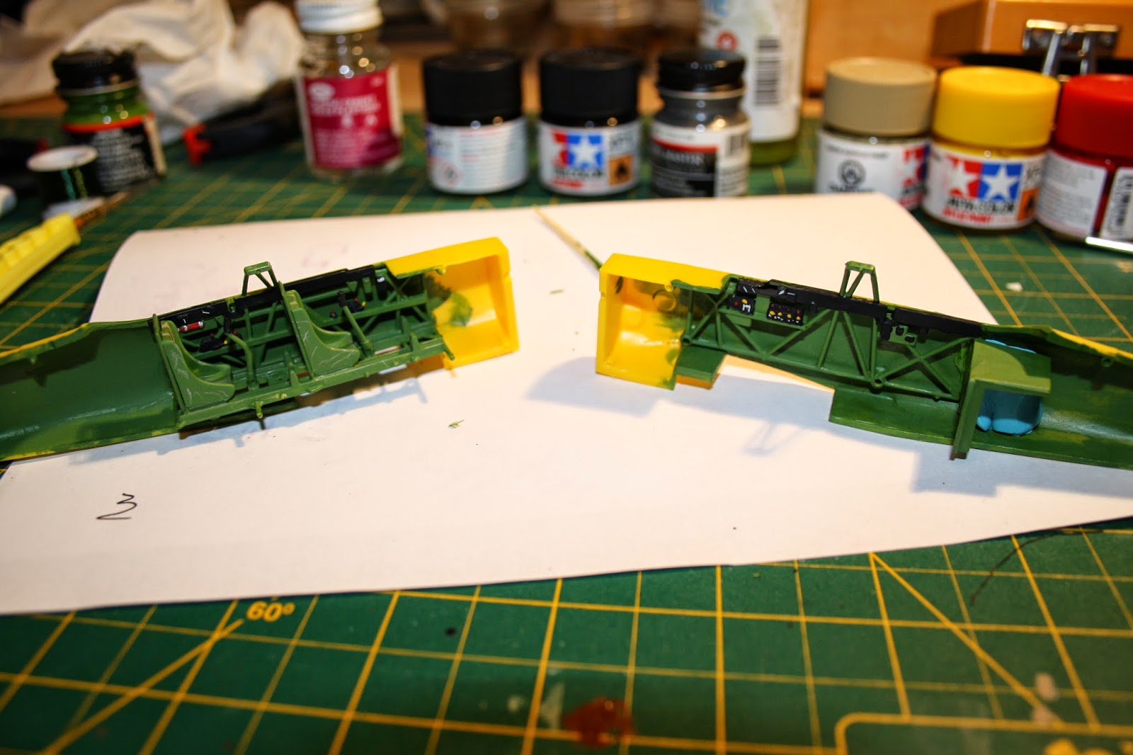 Plastic Aircraft: Harvard - Instrument Panels, Cockpit, Fuselage