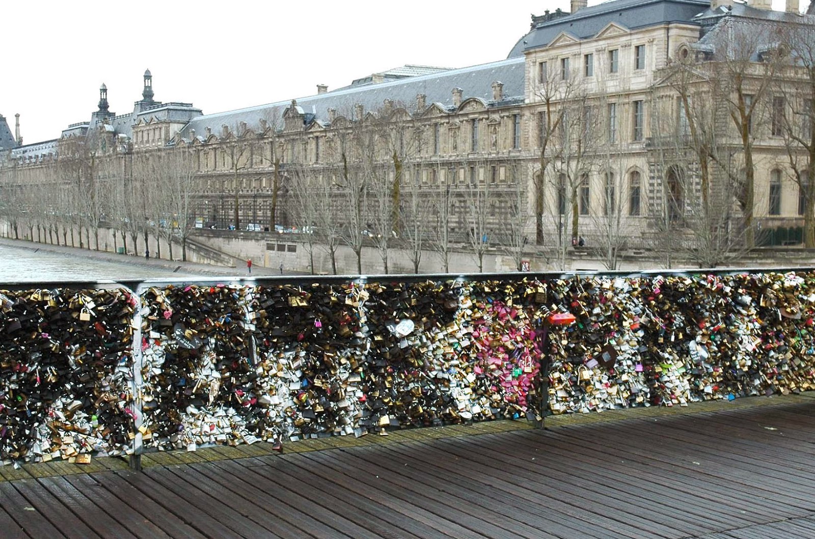 Why We Need to Unlock Our Love from the Bridges of Paris (Guest post by ...