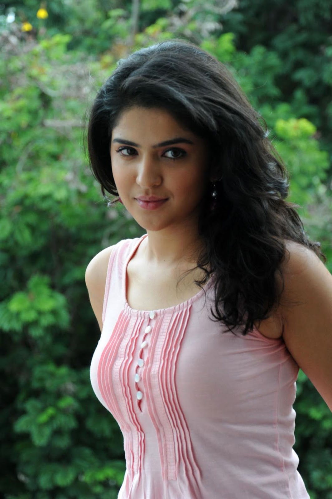 Actress Deeksha Seth Latest hot Stills