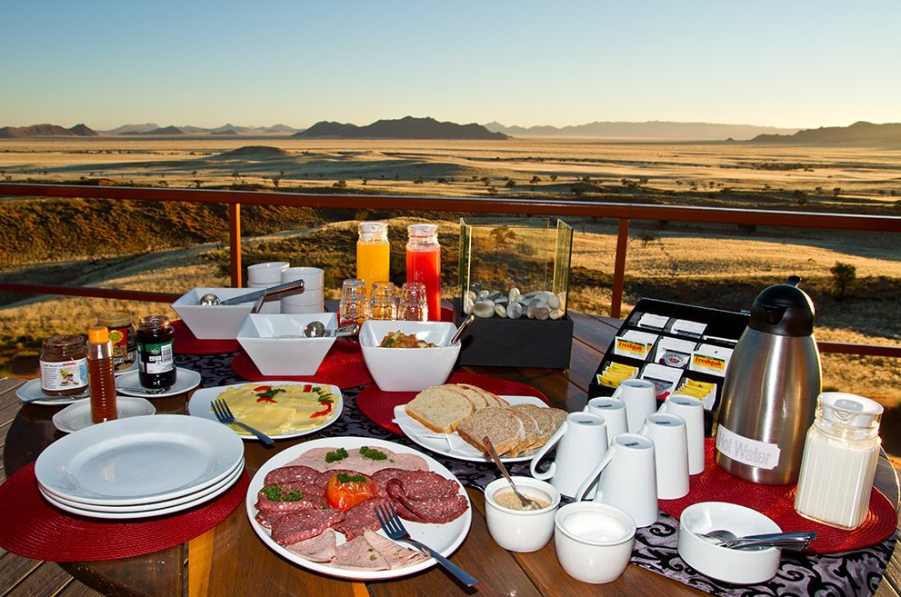 News from Southern Africa & Namibia: Namibia: Namib Dune Star Camp