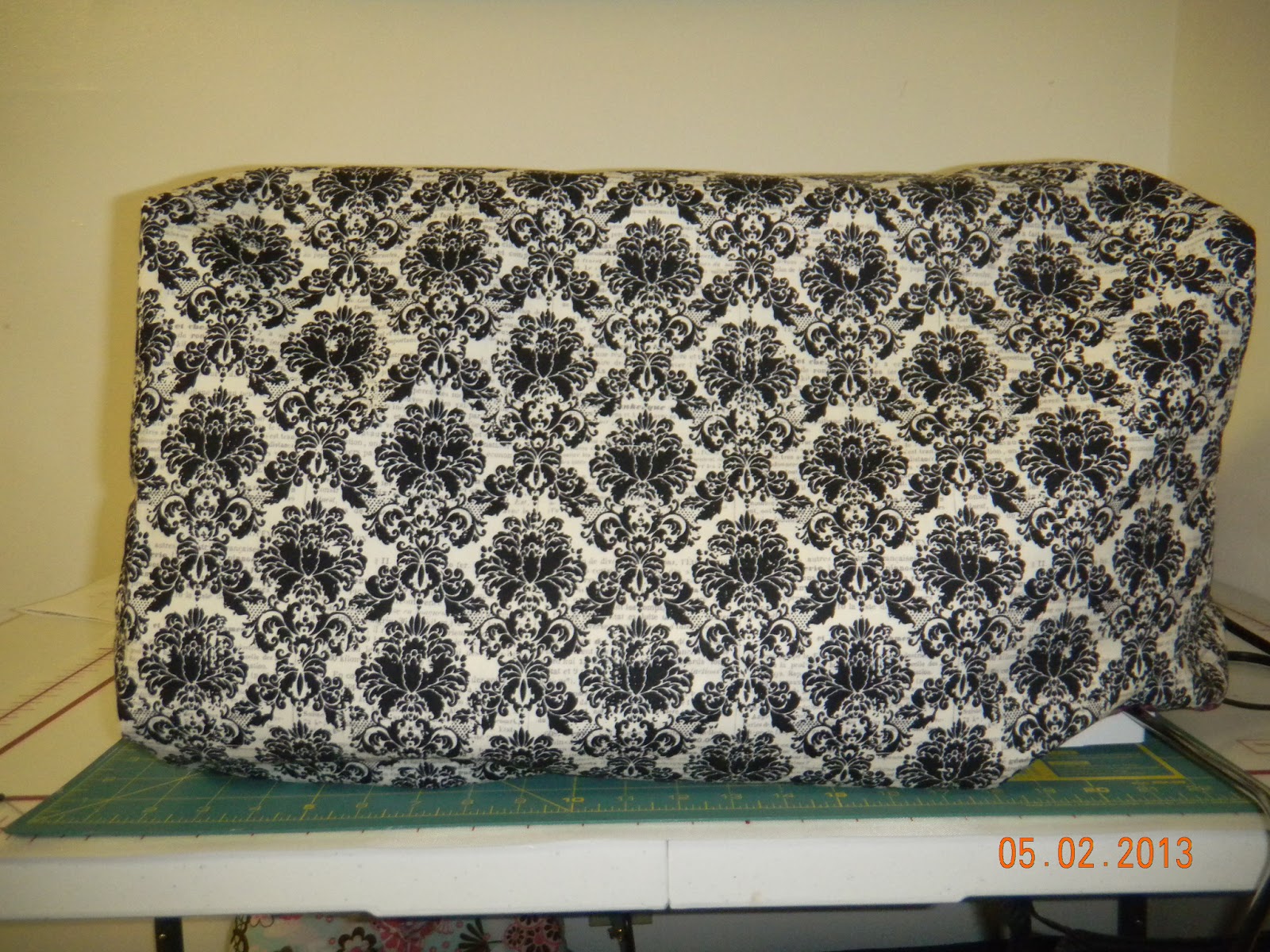 Heart Zipper: Sewing Machine Cover TUTORIAL