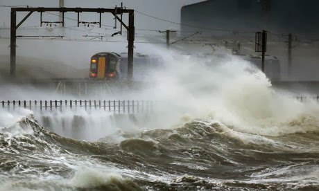 Seemorerocks: Extreme weather in US and UK