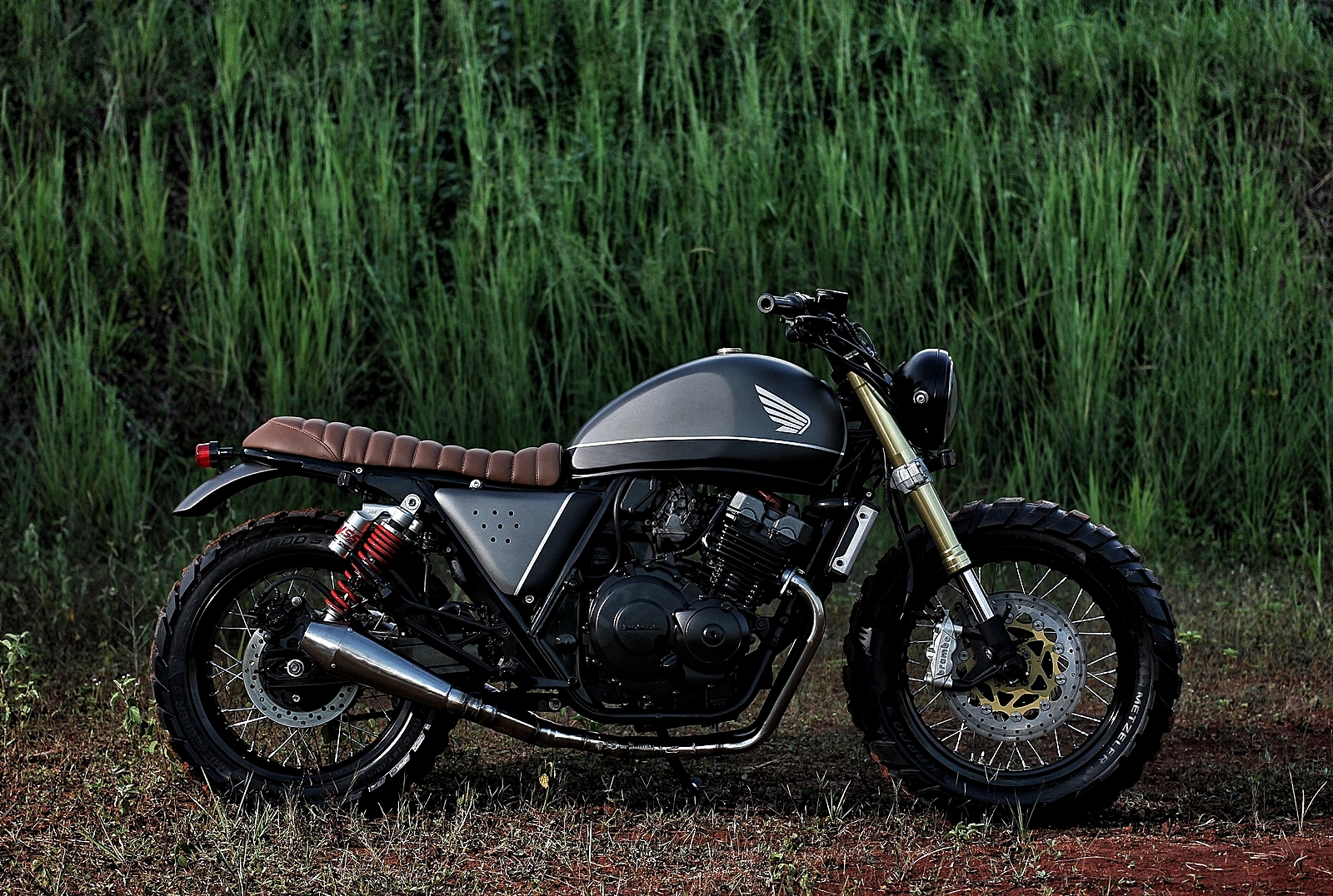 Honda Cb400 Custom