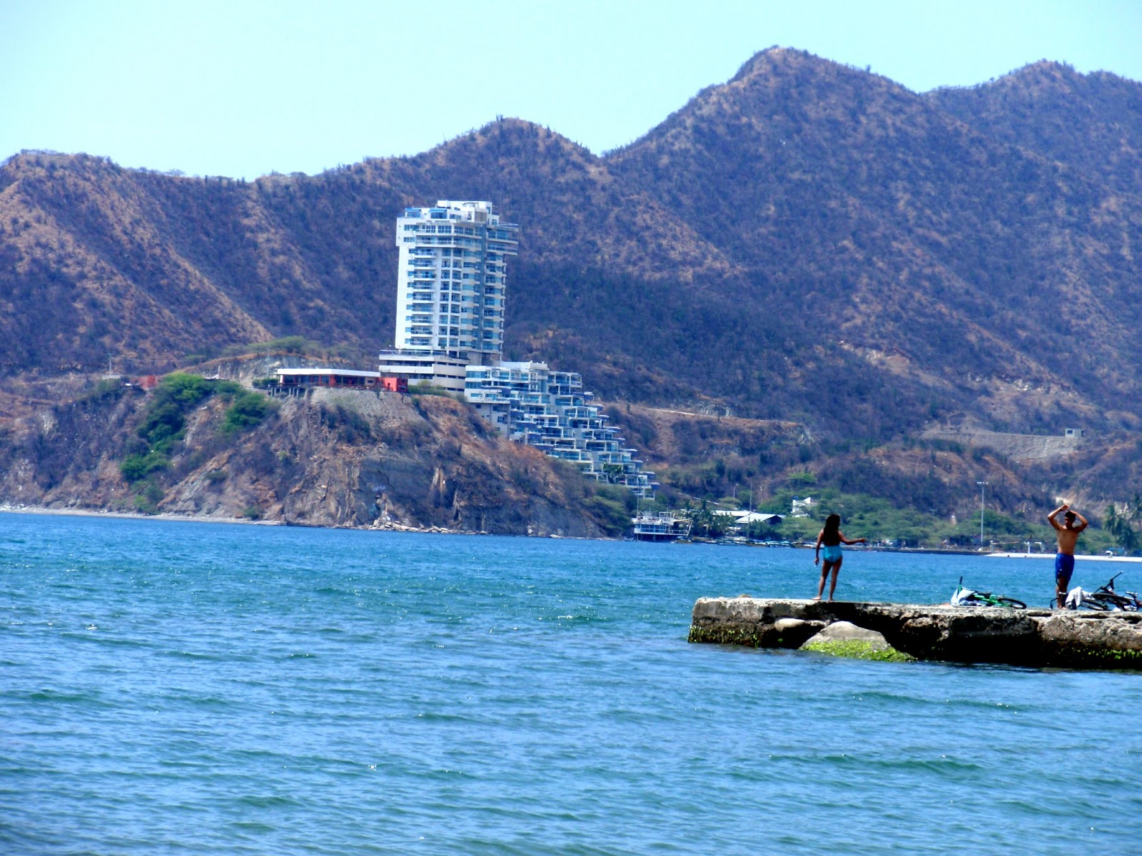 ARRIENDO APARTAMENTO SANTA MARTA RODADERO COLOMBIA CEL.3006141046 ...