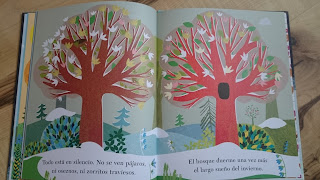 Una cuna de cuento: "Las 4 estaciones desde el gran árbol"