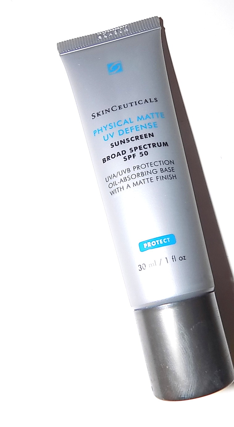 The Beauty Alchemist: Skinceuticals Physical Matte UV Defense SPF 50