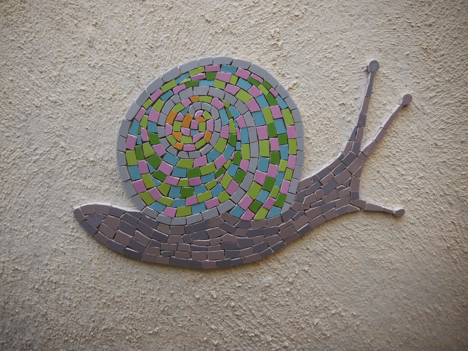 Séverine Peugniez Créations: Création de décors en mosaïque en extérieur