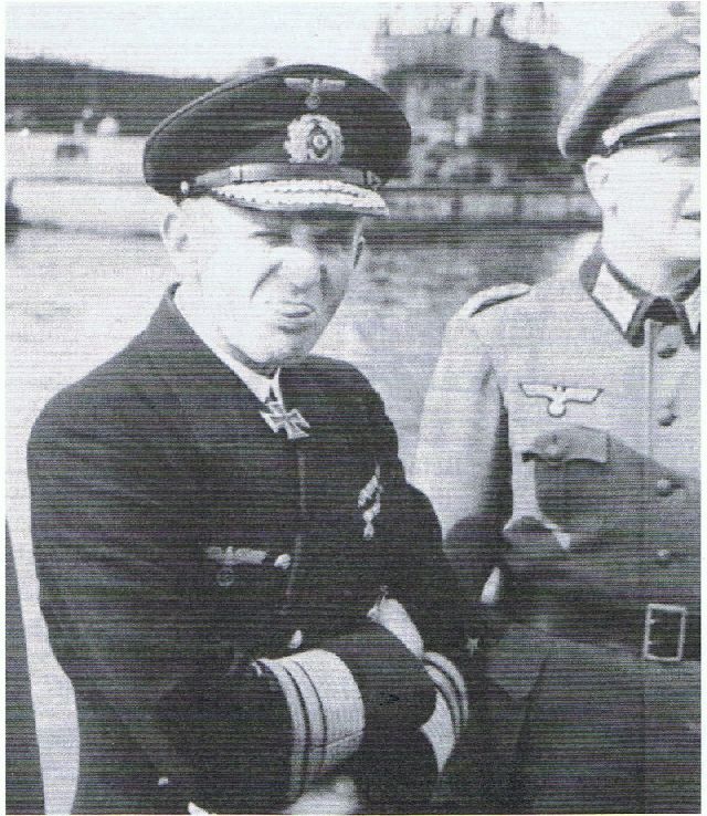 NAZI JERMAN: Foto Karl Dönitz, Panglima Angkatan Laut Jerman