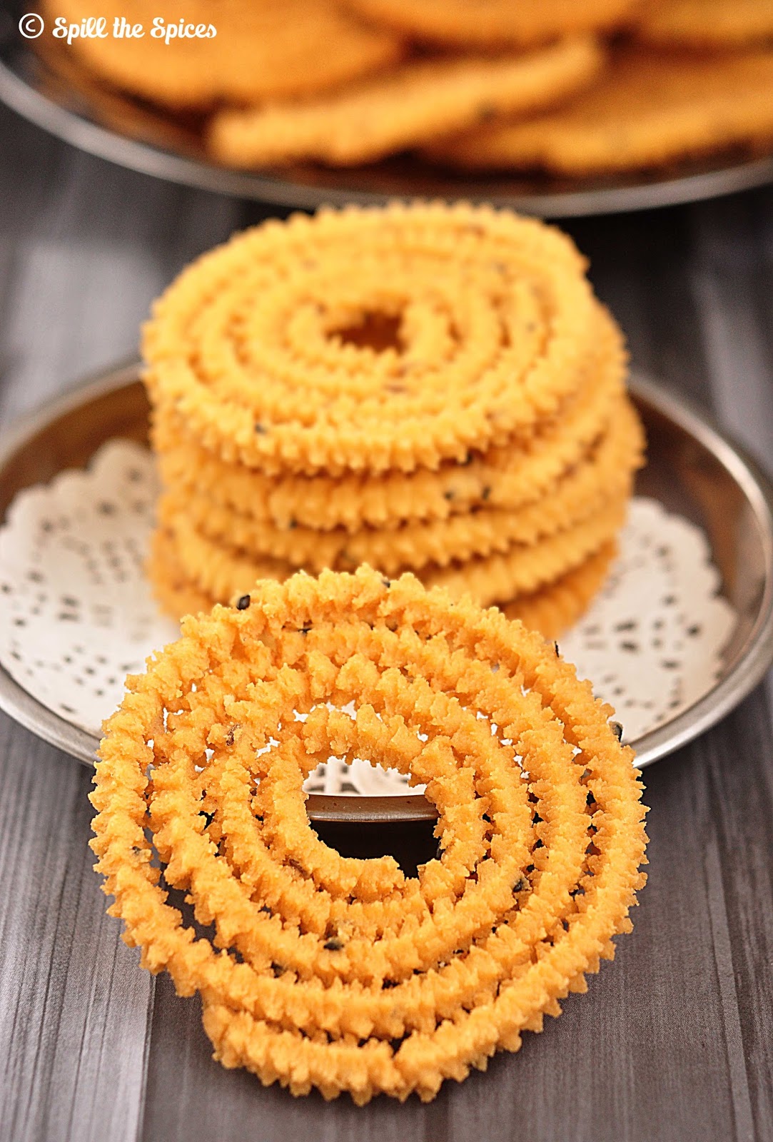 Mullu Murukku | Muthusaram | Dal Chakli | Spill the Spices