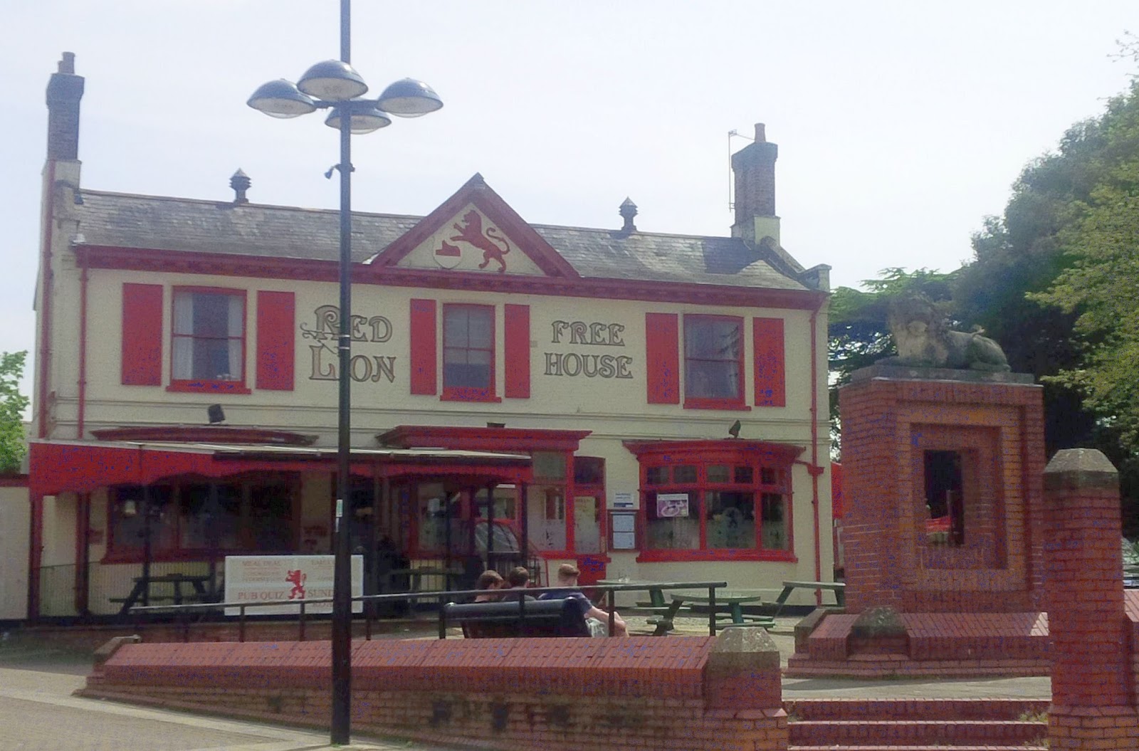 Pubs and Beer in Southampton: Red Lion, Bitterne