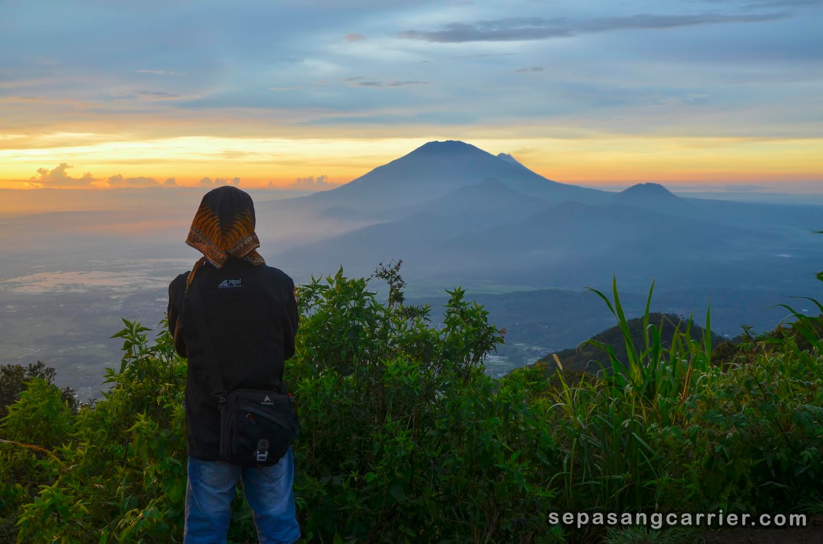 Pendakian Gunung Ungaran Via Mawar | SEPASANGCARRIER