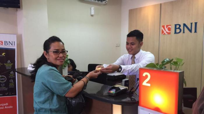 4 Cara Mengecek Saldo Di Atm Bni, Lengkap Dengan Gambar