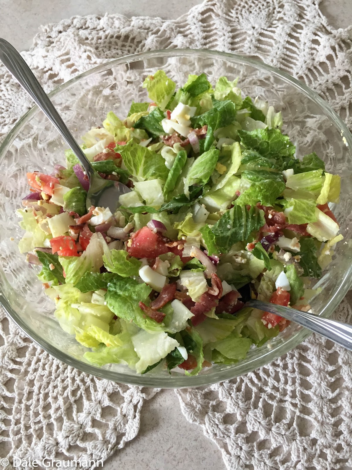 Erndales N More: THE BEST CLASSIC CHOPPED SALAD!