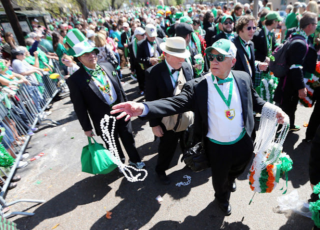 VJBrendan.com: New Orleans Irish Channel Parade