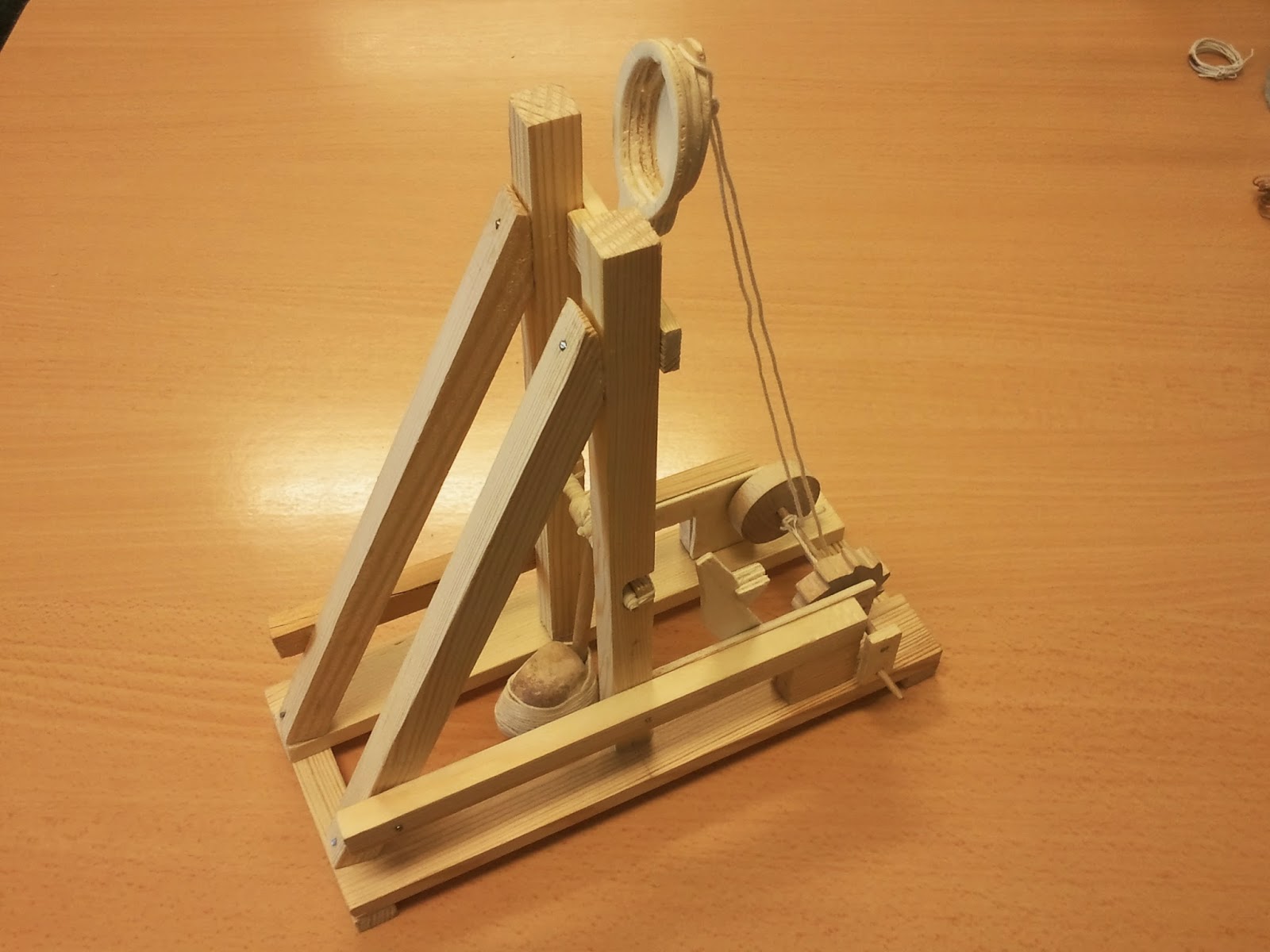 tecnomisteri: Catapulta