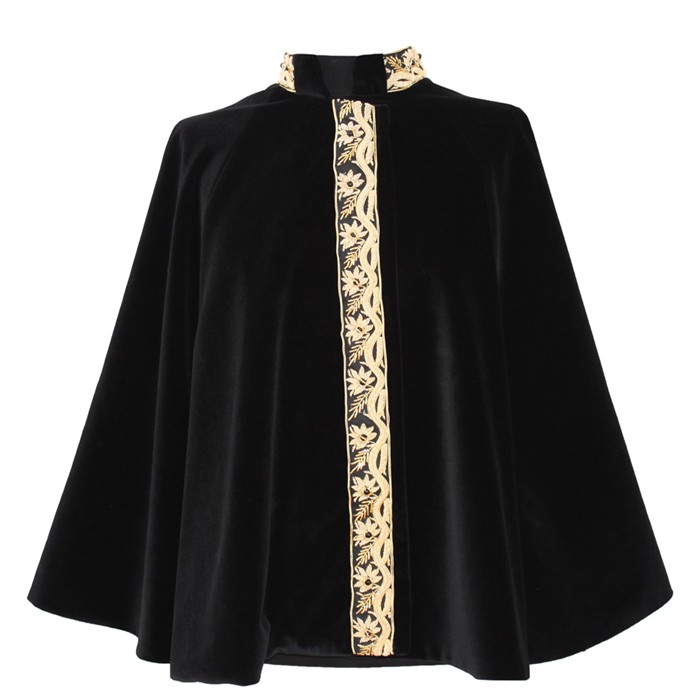 Andando por las nubes: La capa sigue siendo la reina de la temporada