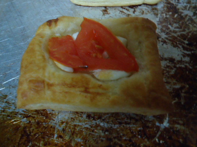 Cottage Farmette: Goat Cheese Puff Pastry with Tomato and Basil