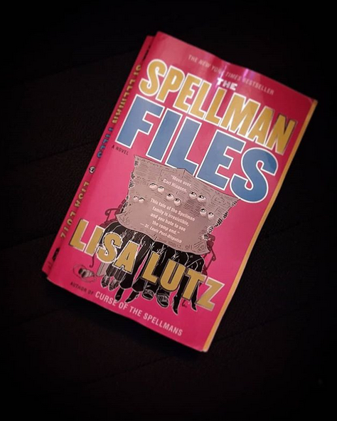 Book Review: The Spellman Files (The Spellmans, #1) by Lisa Lutz