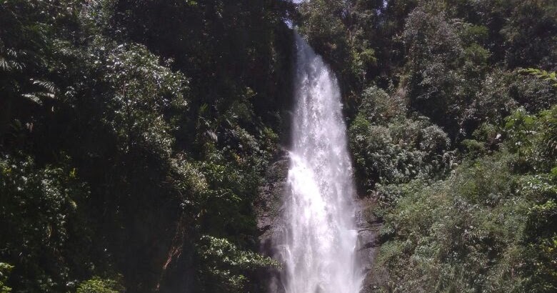 Curug Cikaracak Curug Indah Ditepian Kabupaten Bogor - Footravelers