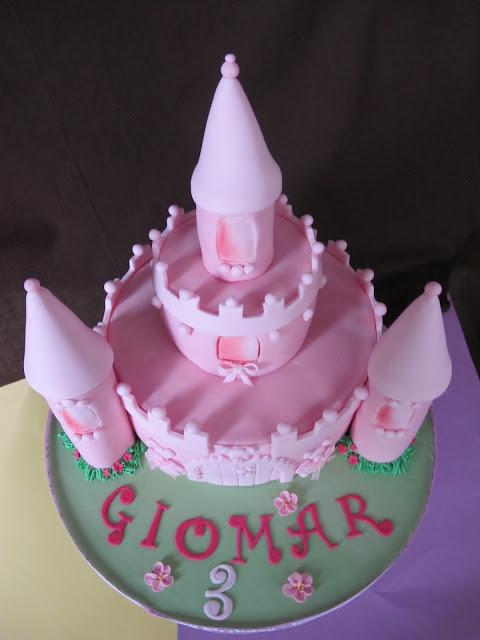 La Gata Curiosa: TARTA CASTILLO