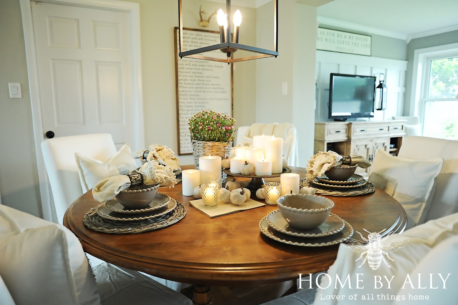 Home by Ally: Farmhouse Fall Home Tour!