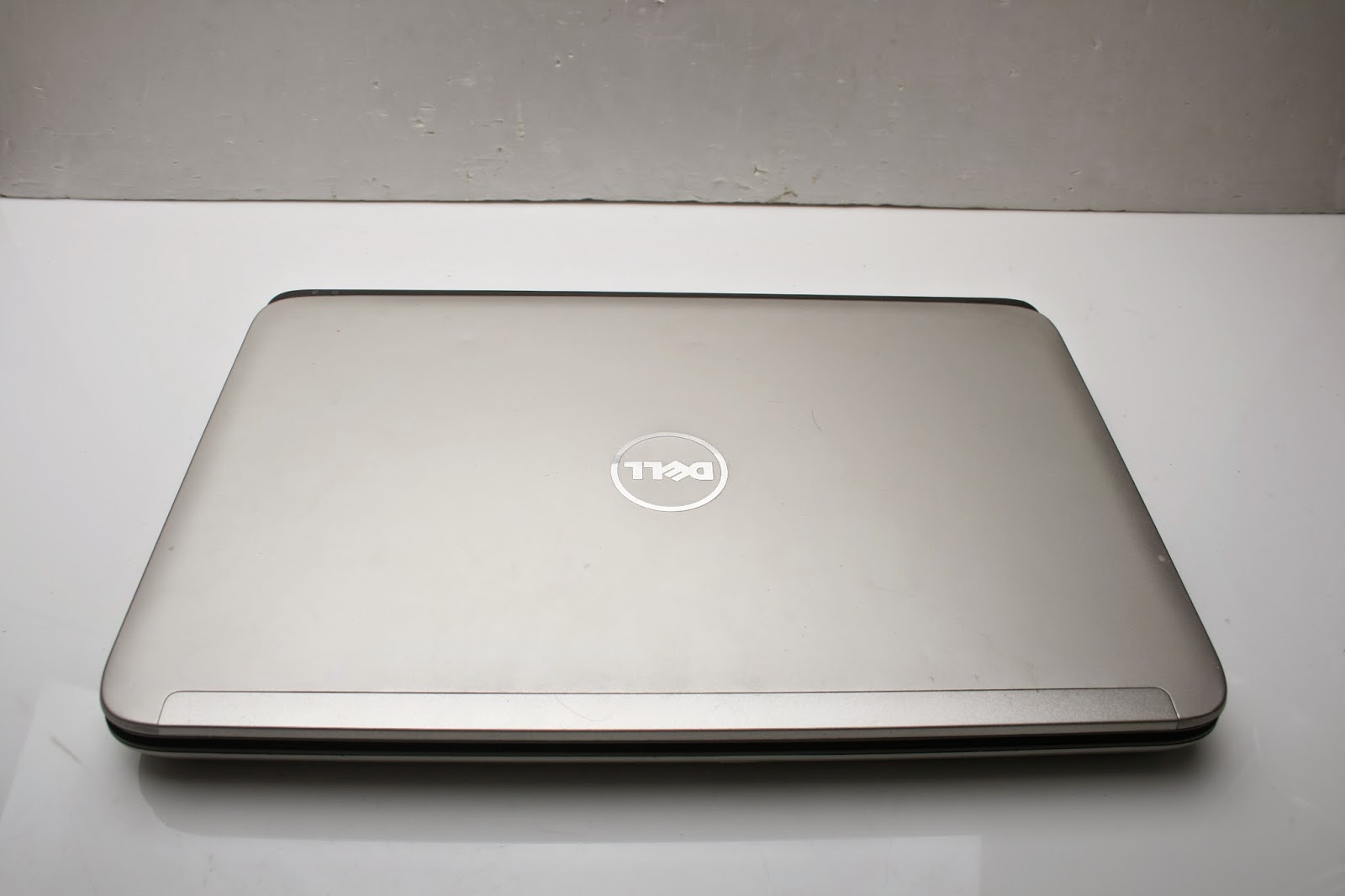 도라이버의 노트북분해와 수리: DELL XPS L501X 노트북분해