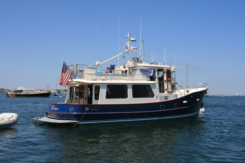 Nantucket Waterfront News: Interesting Boats In The Anchorage And ...