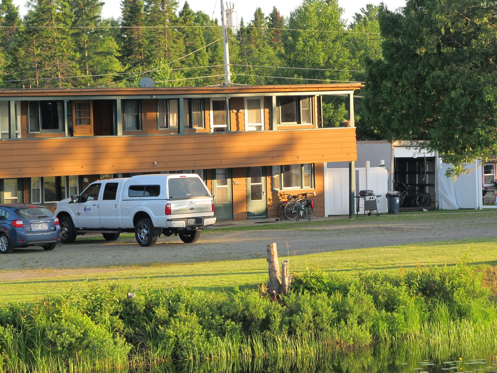 Sur la route en bécik: Jour 46 - Kenton, Michigan, USA