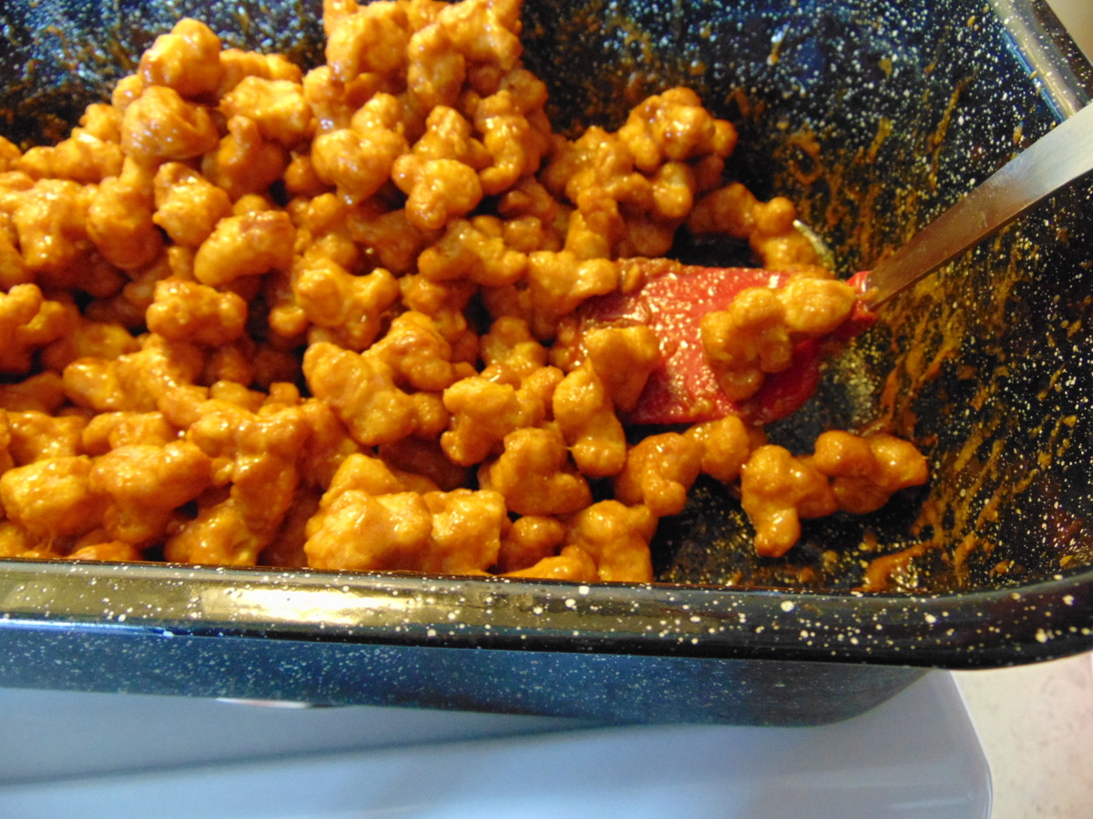 Crunchy Caramel Corn Puffs