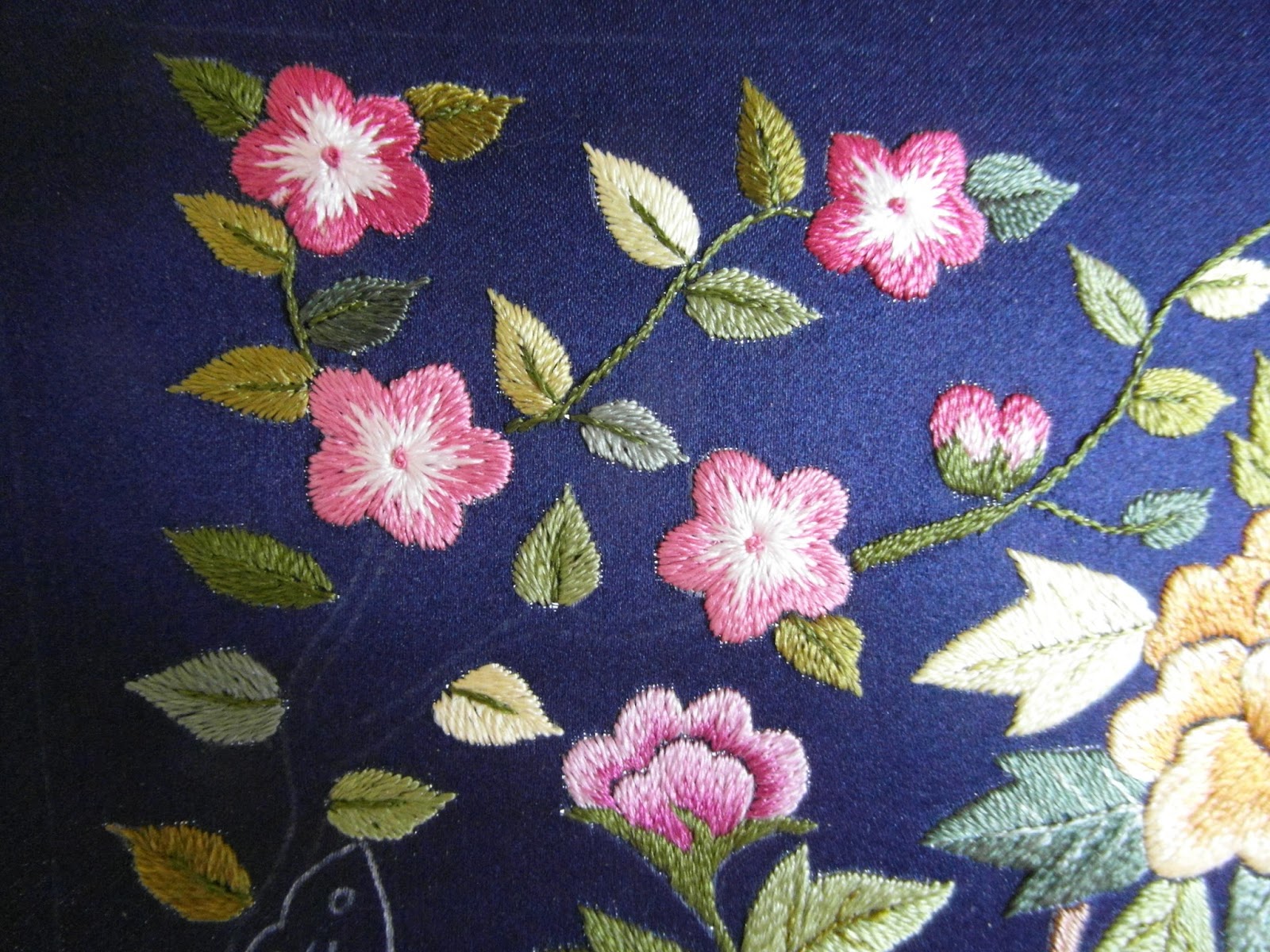 Jasu - Broderie coréenne - Korean embroidery: Petites feuilles