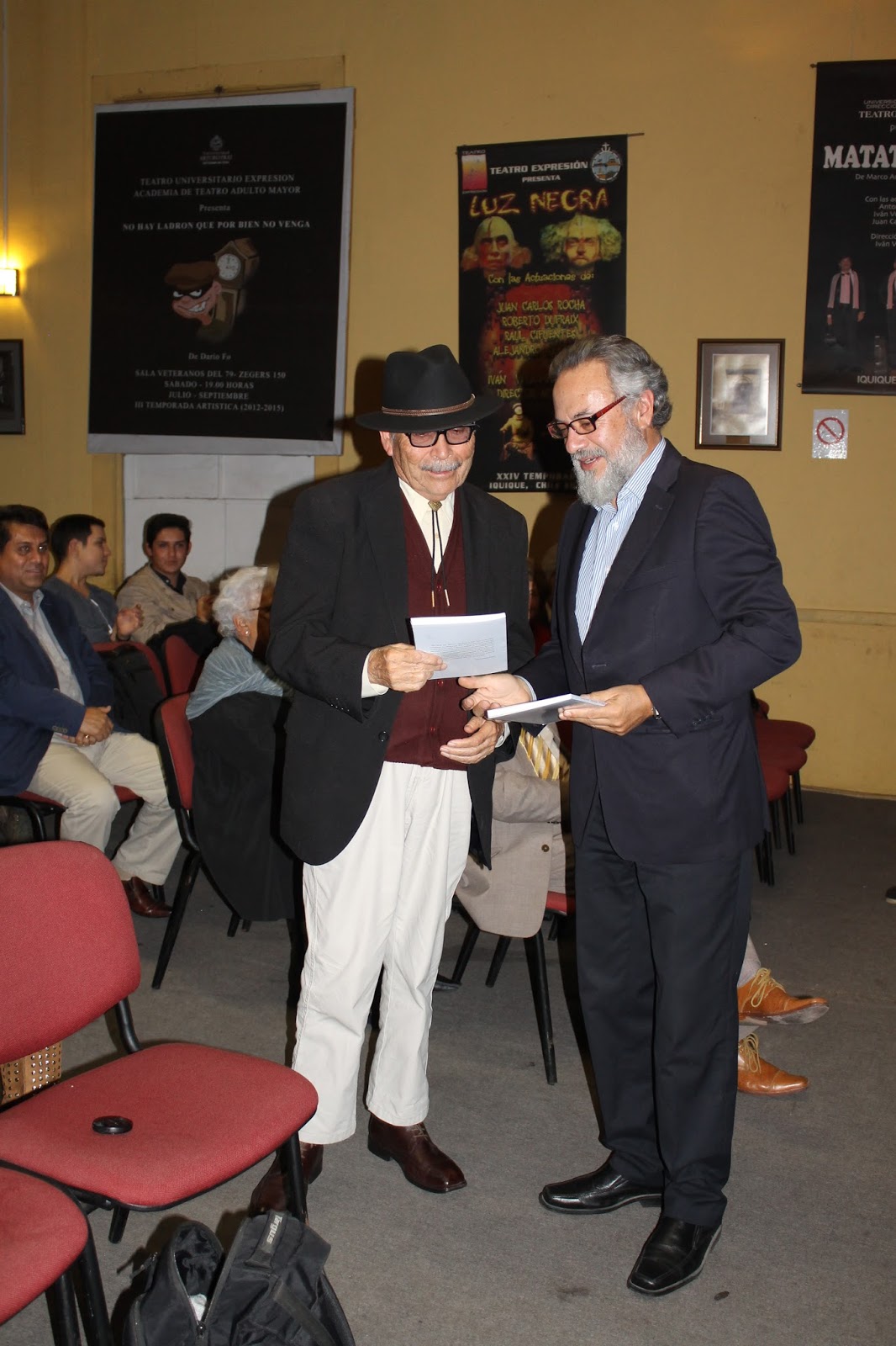 FLOR DE UN DIA: TRILOGÍA DE VERA-PINTO