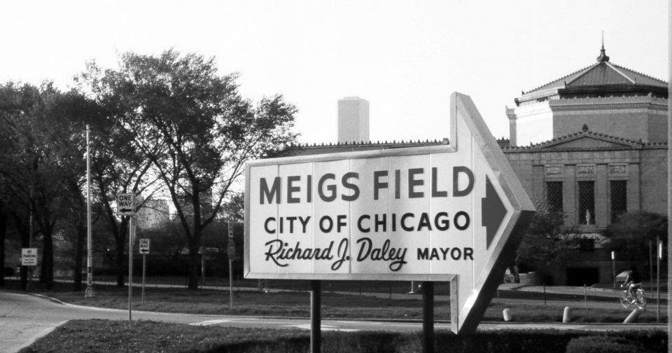 The Digital Research Library of Illinois History Journal™ : The History ...