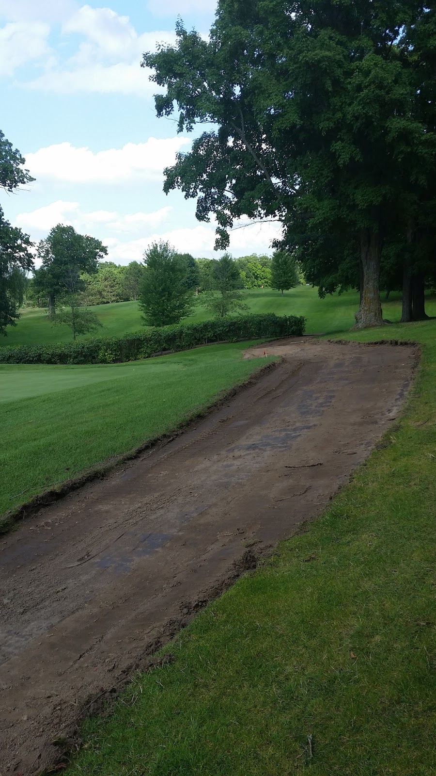 Luck Golf Course Maintenance