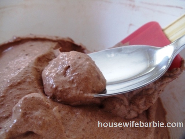An American Housewife: Chocolate Fudge Almond Mousse (Sugar Free)