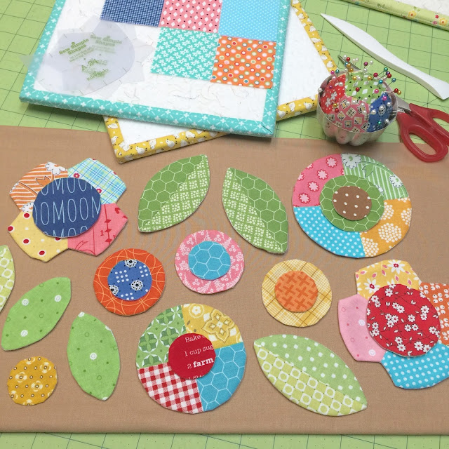 Bee In My Bonnet: Sew Simple Shapes - Easy Patchwork Circles!