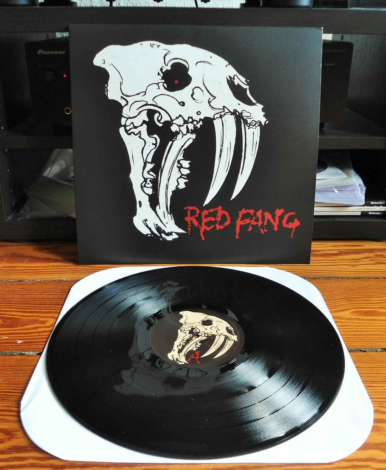 hardcore/metal vinyl: red fang - s/t