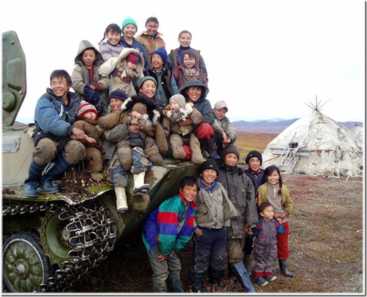 Penaklukan Suku Chukchi Oleh Rusia ~ Beruang Gua