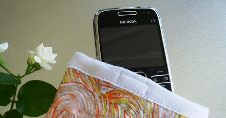 Creating my way to Success: Simple quilted mobile phone case - 5 steps in 15mins tutorial