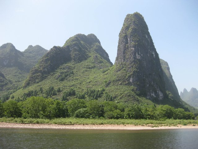 Farry Island: Unique Mountains