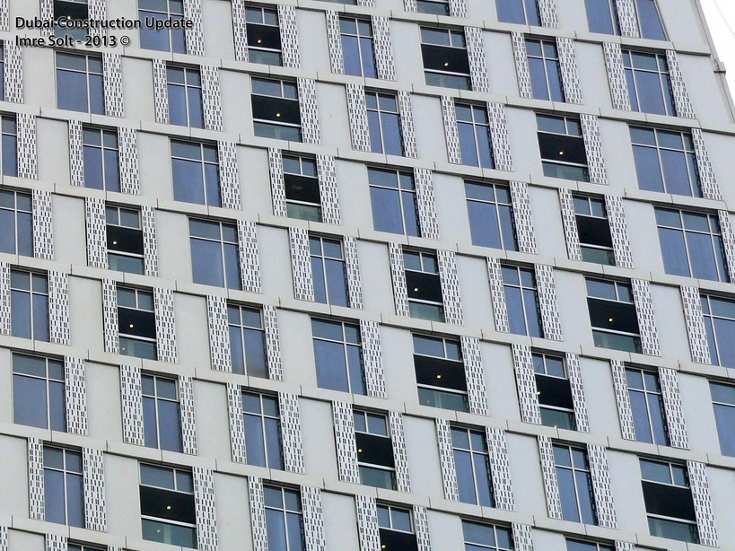 Dubai Constructions Update by Imre Solt: Cayan Tower photos, aka ...